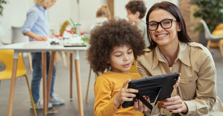 Guide to Education Grants: How to Get Funding for Your STEM Program