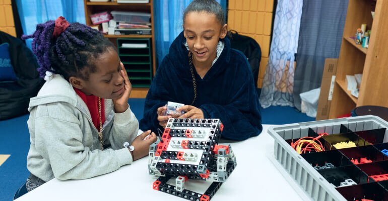 Educator Guide: Effective STEM Classroom Design